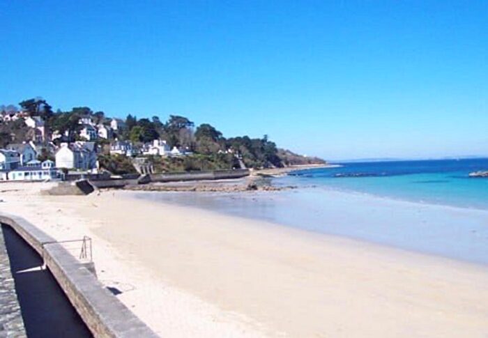 Maison 8 pièces à Douarnenez, Gozh, à vendre