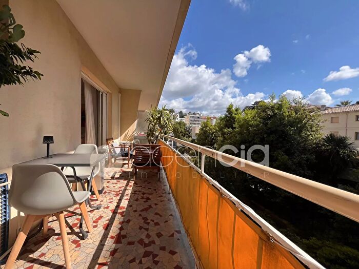 Appartement à vendre - Cannes, Croix des Gardes - 2 pièces - 1 chambre
