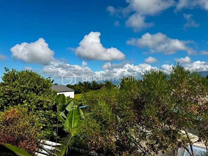 Maison à vendre - Le Tampon, Bérive - 6 pièces - 3 chambres