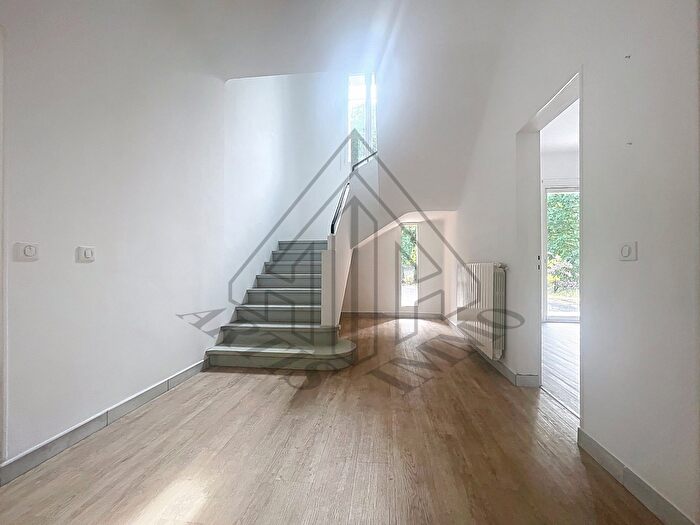 Assas - Maison 6 pièces à louer