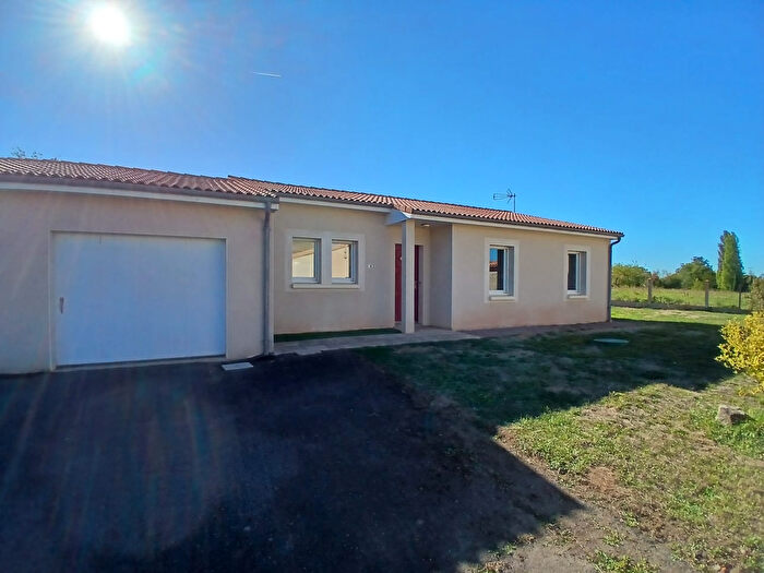 Maison 4 pièces à louer à Cersay