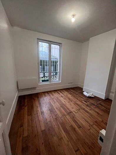 Appartement à louer - Villiers-Danton, Levallois-Perret - 1 pièce