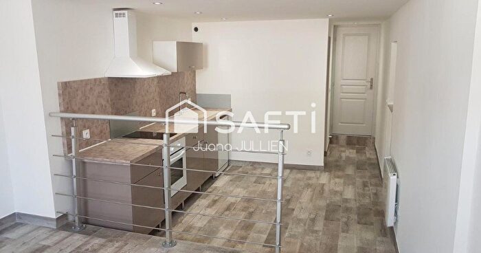 Appartement 2 pièces à vendre à Saint-Maximin-la-Sainte-Baume, Centre-ville