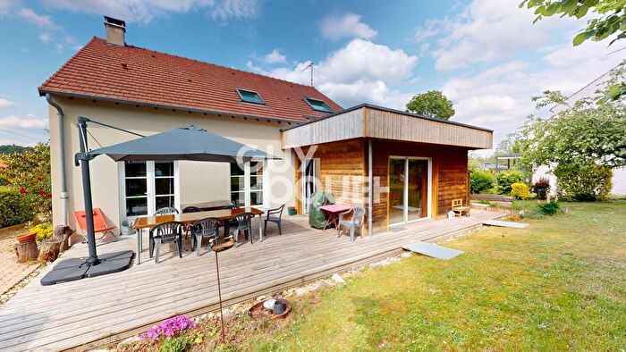 Maison 8 pièces à Marcoussis, à vendre