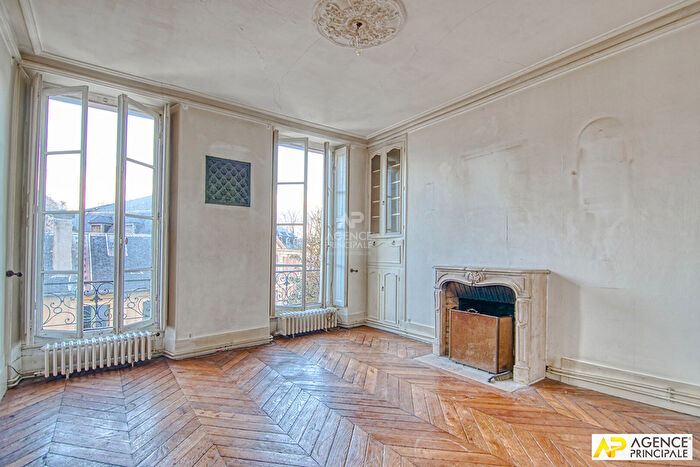 Versailles, Saint-Louis - Appartement 4 pièces à vendre