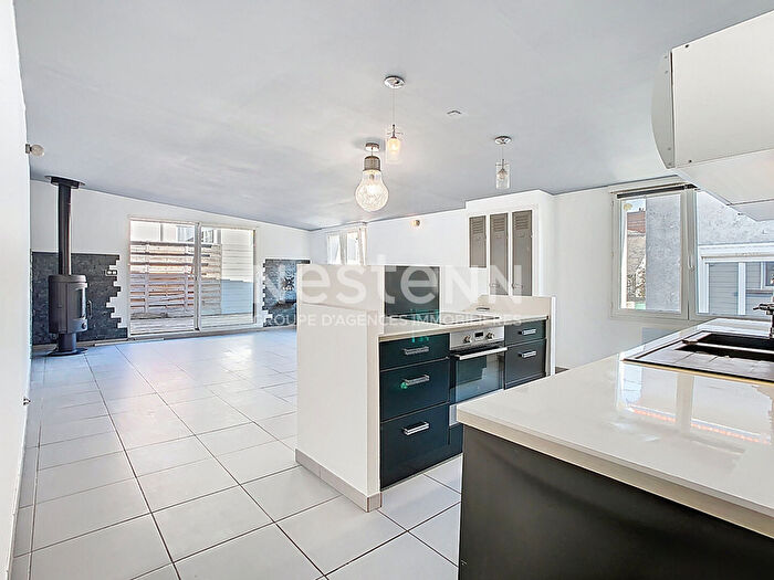 Maison à louer - Cholet, Gambetta - 4 pièces - 2 chambres