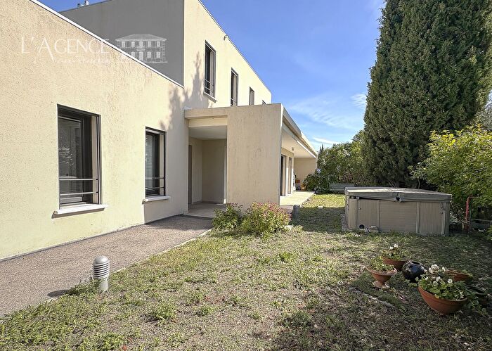 Maison à vendre - Aix-en-Provence, Saint-Donat, Les Platanes - 5 pièces - 4 chambres