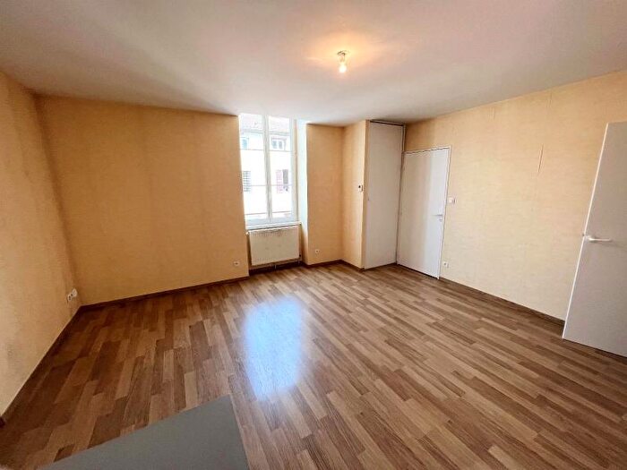 Appartement à louer - Saint-Laurent-sur-Saône - 3 pièces - 2 chambres