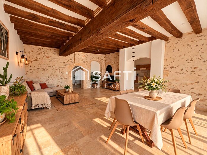Joué-en-Charnie : Maison 6 pièces à vendre