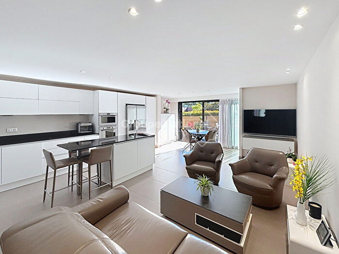 Appartement à vendre - Cannes, Bocca Sud - 5 pièces - 4 chambres