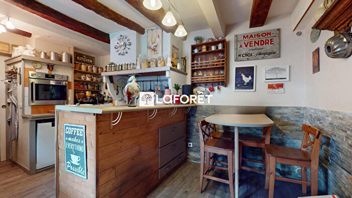 Maison à vendre - Curis-au-Mont-dOr - 6 pièces - 4 chambres