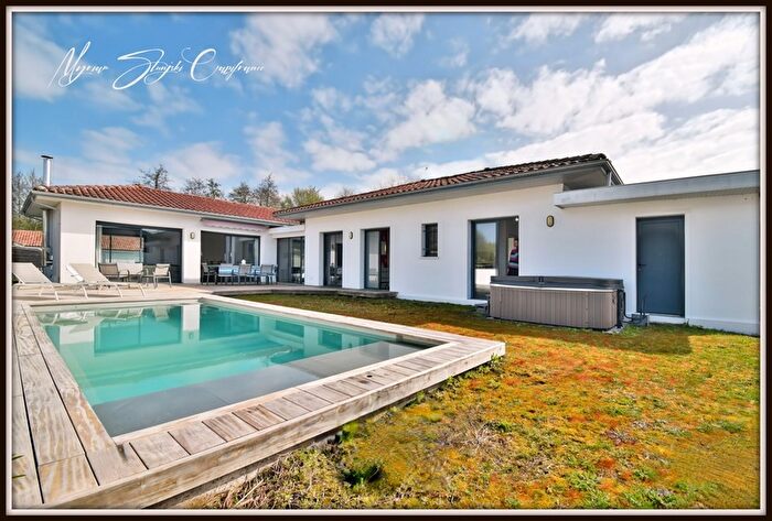 Maison à vendre - Soustons - 7 pièces - 4 chambres