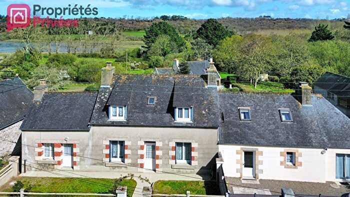 Maison à vendre - Plouezoch - 5 pièces - 3 chambres