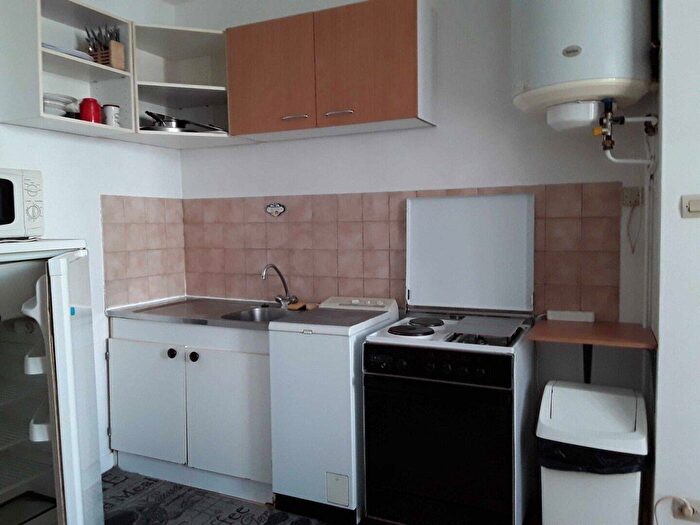 Appartement à louer - Saint-Chamond - 1 pièce