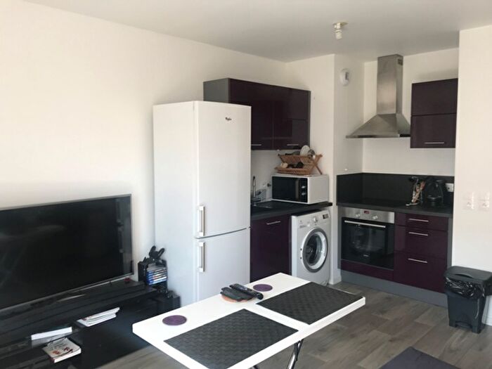 Chelles, Chelles Sud, Grande Prairie, Bords de Marne : Appartement 2 pièces à louer