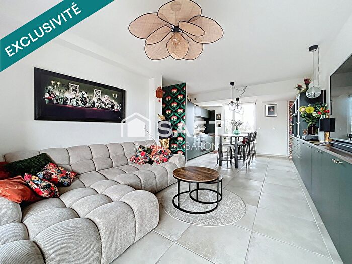 Appartement à vendre - Metz, Sablon - 4 pièces