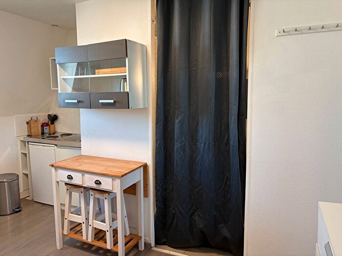 Centre, Angers : Appartement 1 pièce à louer