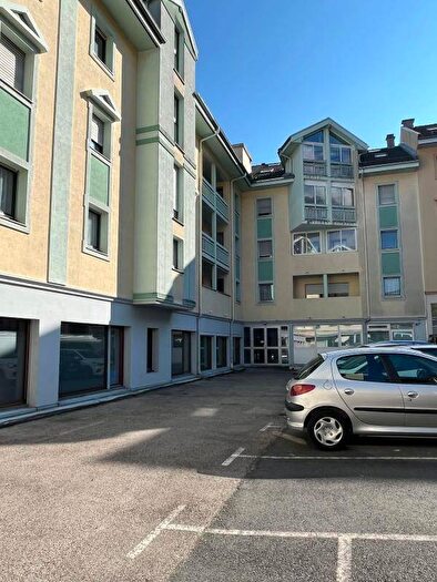 Appartement à louer - Centre, Sallanches - 4 pièces - 3 chambres