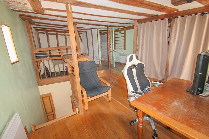 Appartement à louer - Chalon-sur-Saône, La Citadelle - 1 pièce