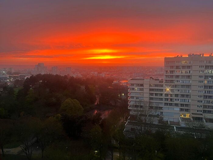 Appartement à louer - Nanterre, Parc Nord - 2 pièces - 1 chambre