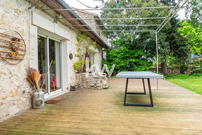 Maisons à vendre et appartements à louer - 1
