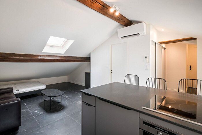 Tête dOr, Lyon 6ème arrondissement : Appartement 1 pièce à louer