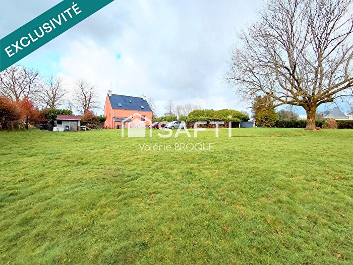 Maison à vendre - Saint-Caradec-Trégomel - 10 pièces - 8 chambres