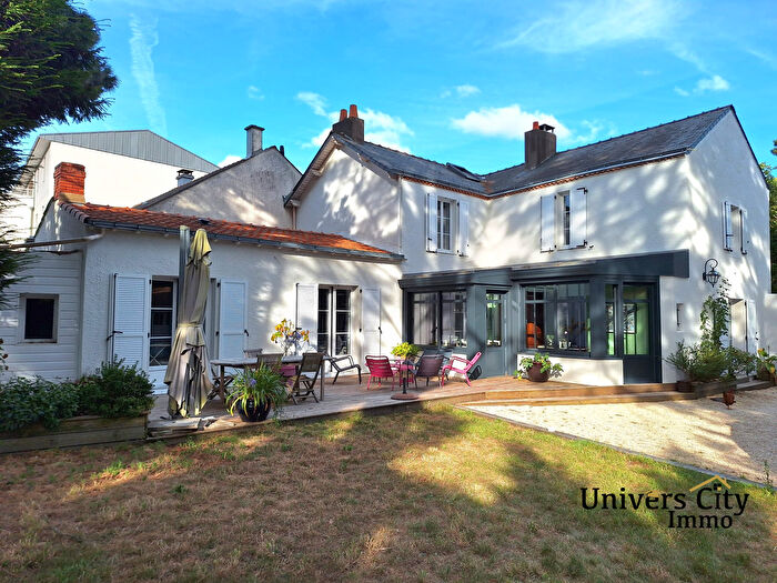 Maison à vendre - Nantes, Sèvres, Gilarderie, Lion dOr - 9 pièces - 4 chambres