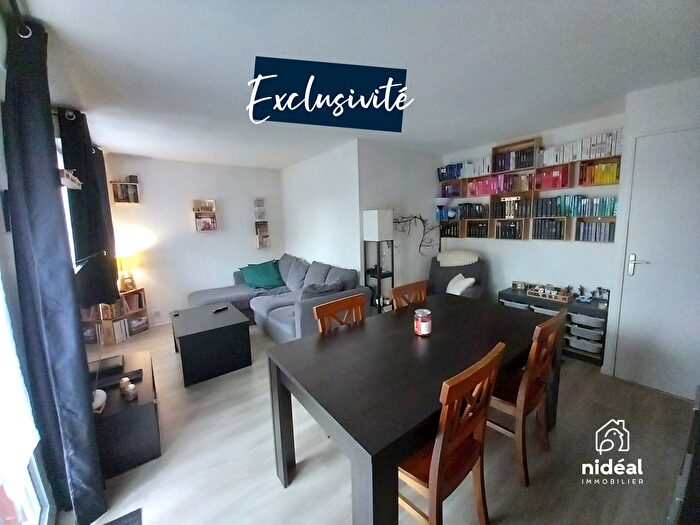 Appartement à vendre - Gaillon - 3 pièces - 2 chambres