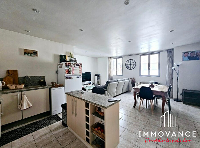 Appartement à vendre - Saint-Affrique - 3 pièces - 2 chambres