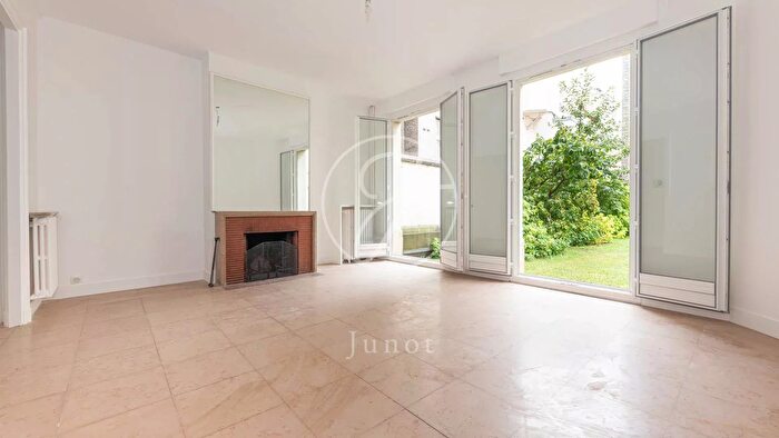 Appartement à louer - Neuilly-sur-Seine, Parc de Neuilly - 2 pièces - 1 chambre