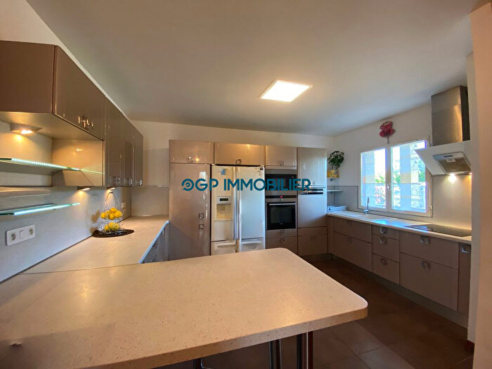 Maison à vendre - Castelnau-dEstrétefonds - 6 pièces - 5 chambres