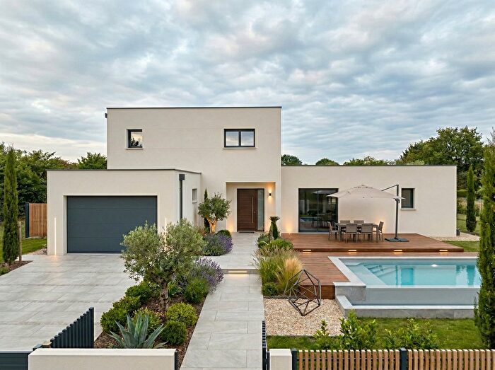 Maison 4 pièces à vendre à Saint-Cyr-en-Val