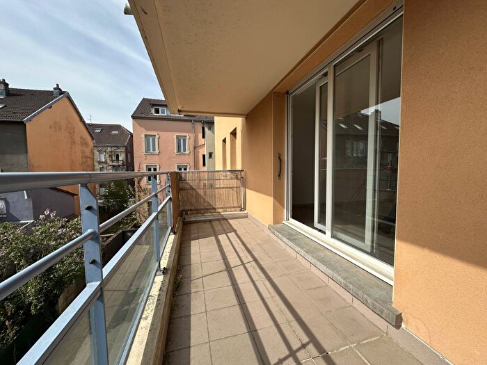 Appartement à louer - Belfort - 5 pièces - 3 chambres