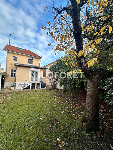 Maison à vendre - Le Perreux-sur-Marne, Centre-ville, Quais dArgonne - 4 pièces - 3 chambres