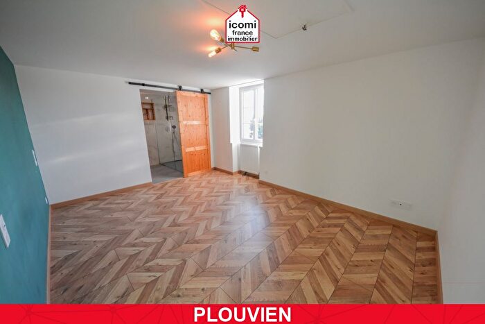 Maison à vendre - Plouvien - 6 pièces - 3 chambres