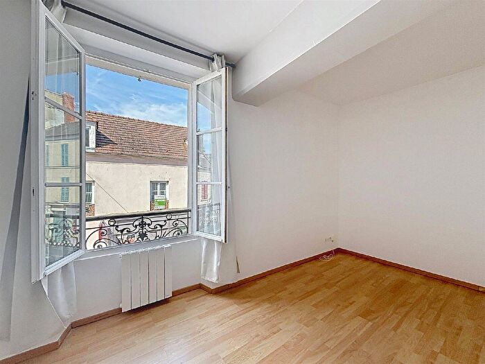 Appartement 2 pièces à Rambouillet, à louer