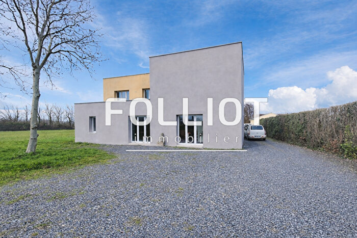 Maison à vendre - Commes - 5 pièces - 2 chambres