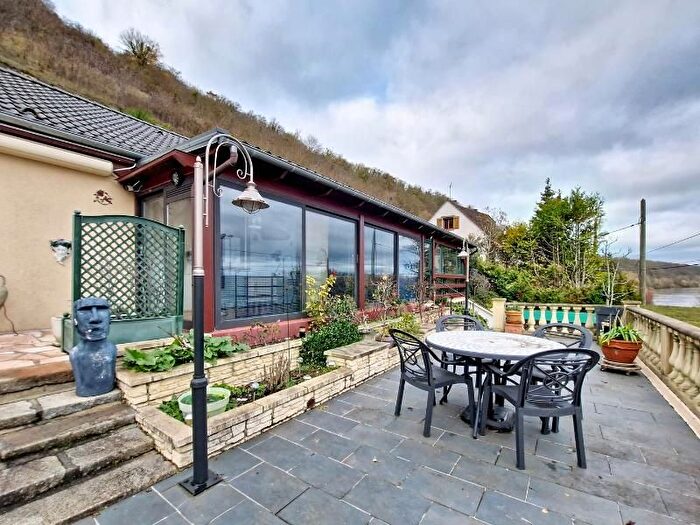 Maison à vendre - Courcelles-sur-Seine - 6 pièces - 3 chambres