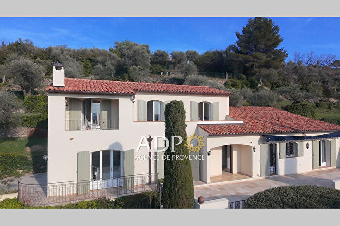 Maison à vendre - Grasse, Saint-Antoine, Aspres, Plascassier - 7 pièces - 6 chambres