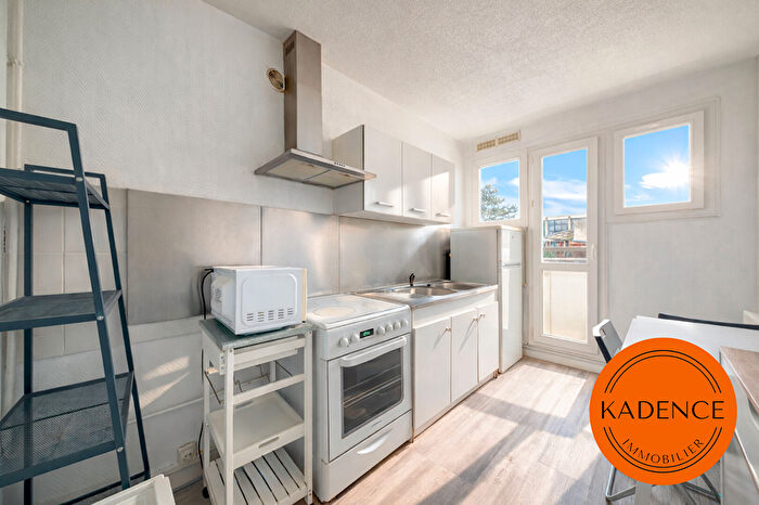 Appartement à vendre - Quartiers Nord-Ouest, Villejean - 4 pièces - 4 chambres