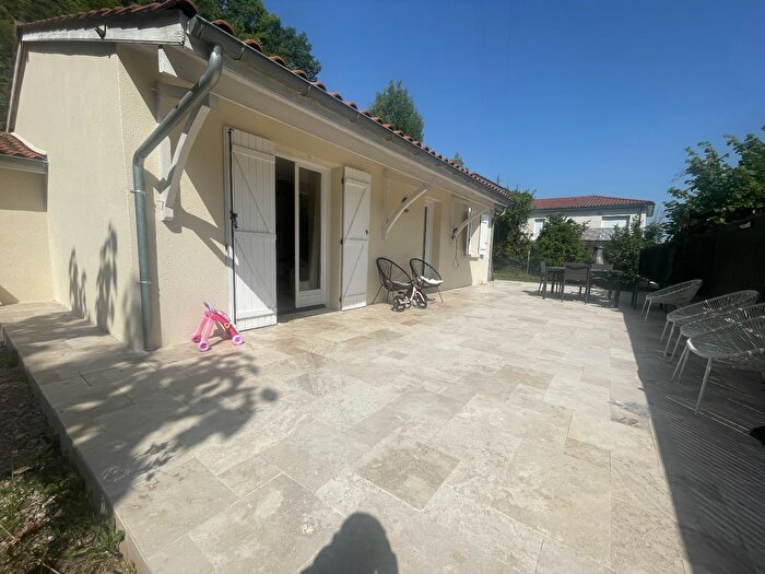 Maison à vendre - Figeac - 3 pièces - 2 chambres