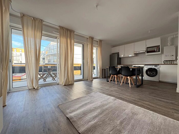 Appartement 2 pièces à Lagny-sur-Marne, Tassigny, Leclerc, à louer