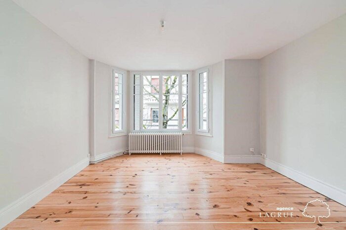 Appartement à louer - Les Bains-République, Vichy - 3 pièces - 2 chambres