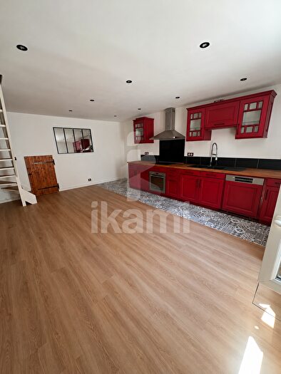 Sainte-Mesme : Maison 3 pièces à vendre