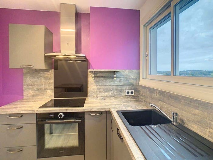 Nord, Arpajon-sur-Cère : Appartement 3 pièces à louer