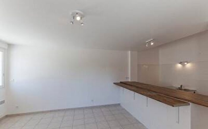 Appartement à louer - Saint Augustin, Tauzin, Alphonse Dupeux, Bordeaux - 3 pièces - 2 chambres