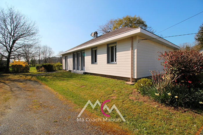 Maison à vendre - Saint-Gildas-des-Bois - 4 pièces - 3 chambres