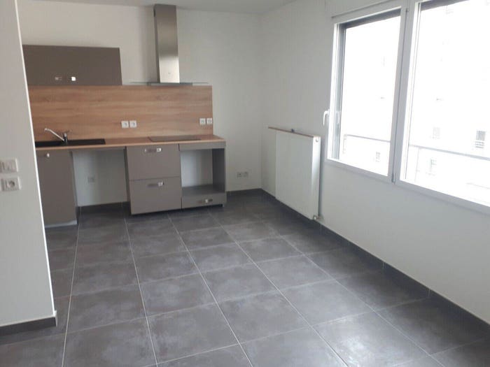 Appartement 1 pièce à Croix Luizet, Villeurbanne, à louer