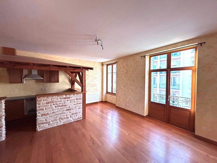 Appartement 2 pièces à louer - Arsenal, Roanne